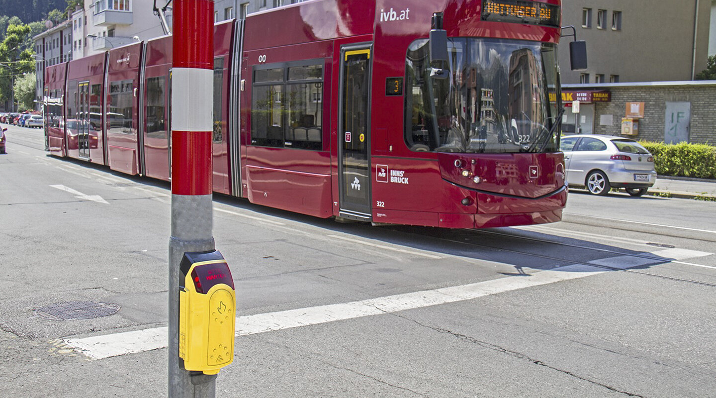 Langmatz - signal-requesting-equipment